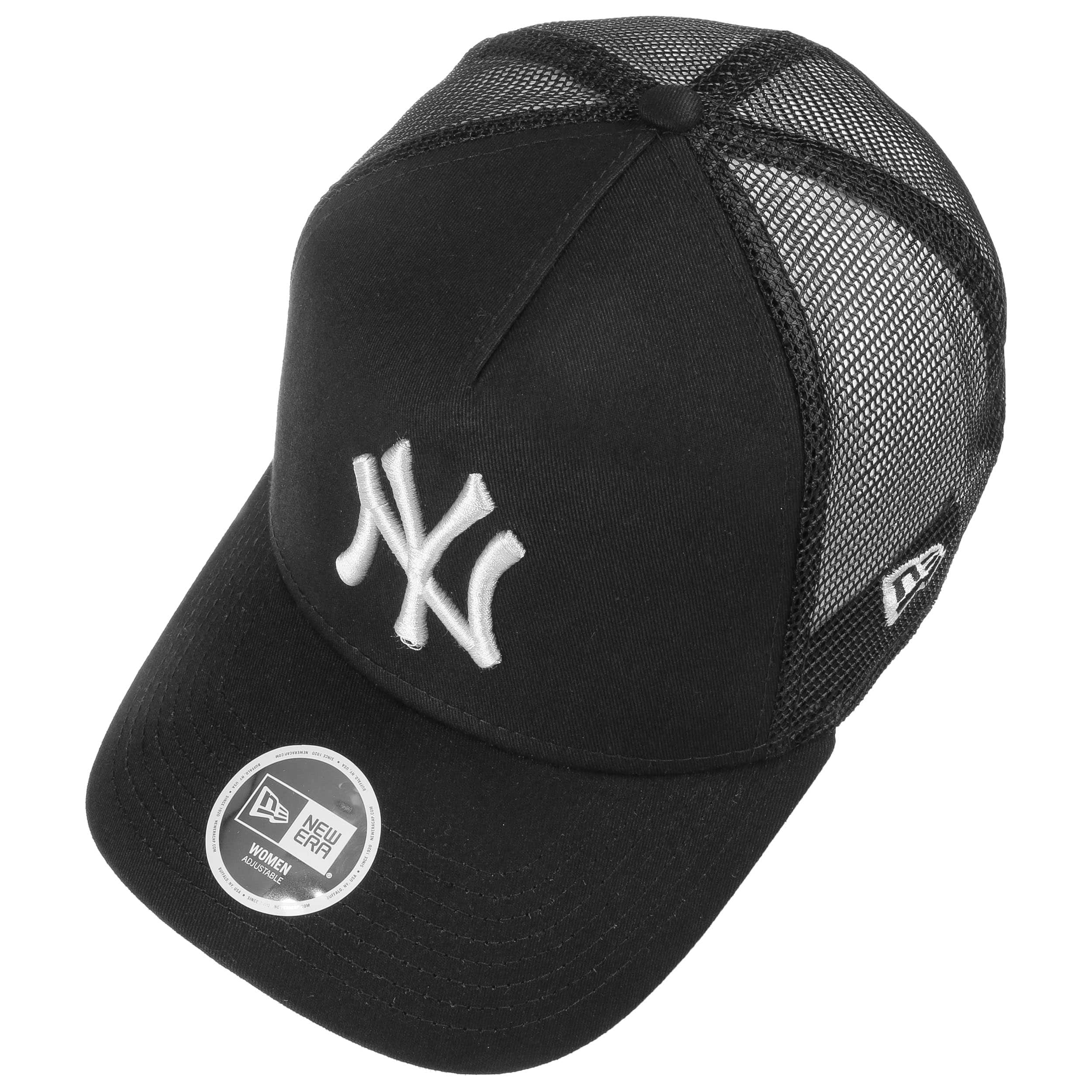 League Ess NY Yankees Trucker Cap by New Era - 24,95