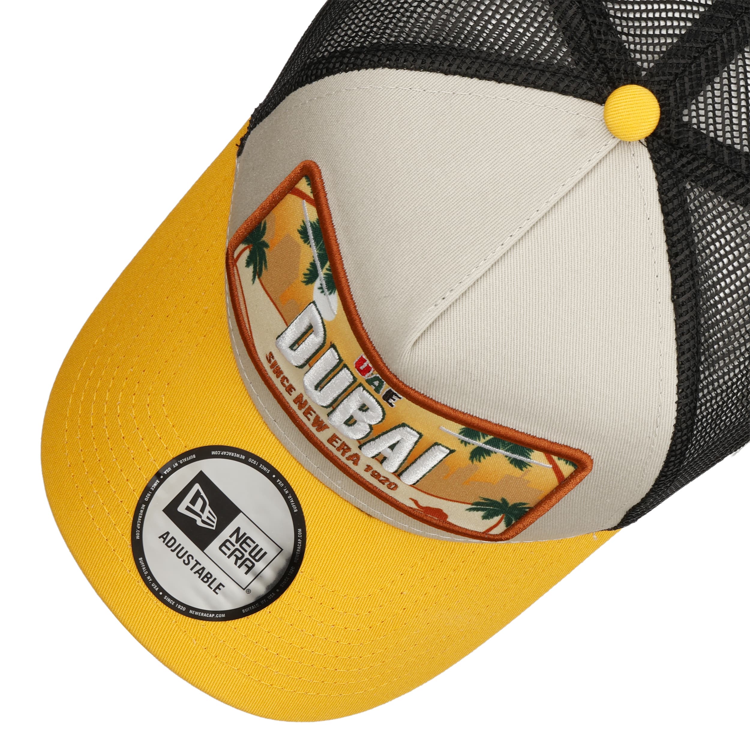 Licence Plate UAE Trucker Cap by New Era - 39,95