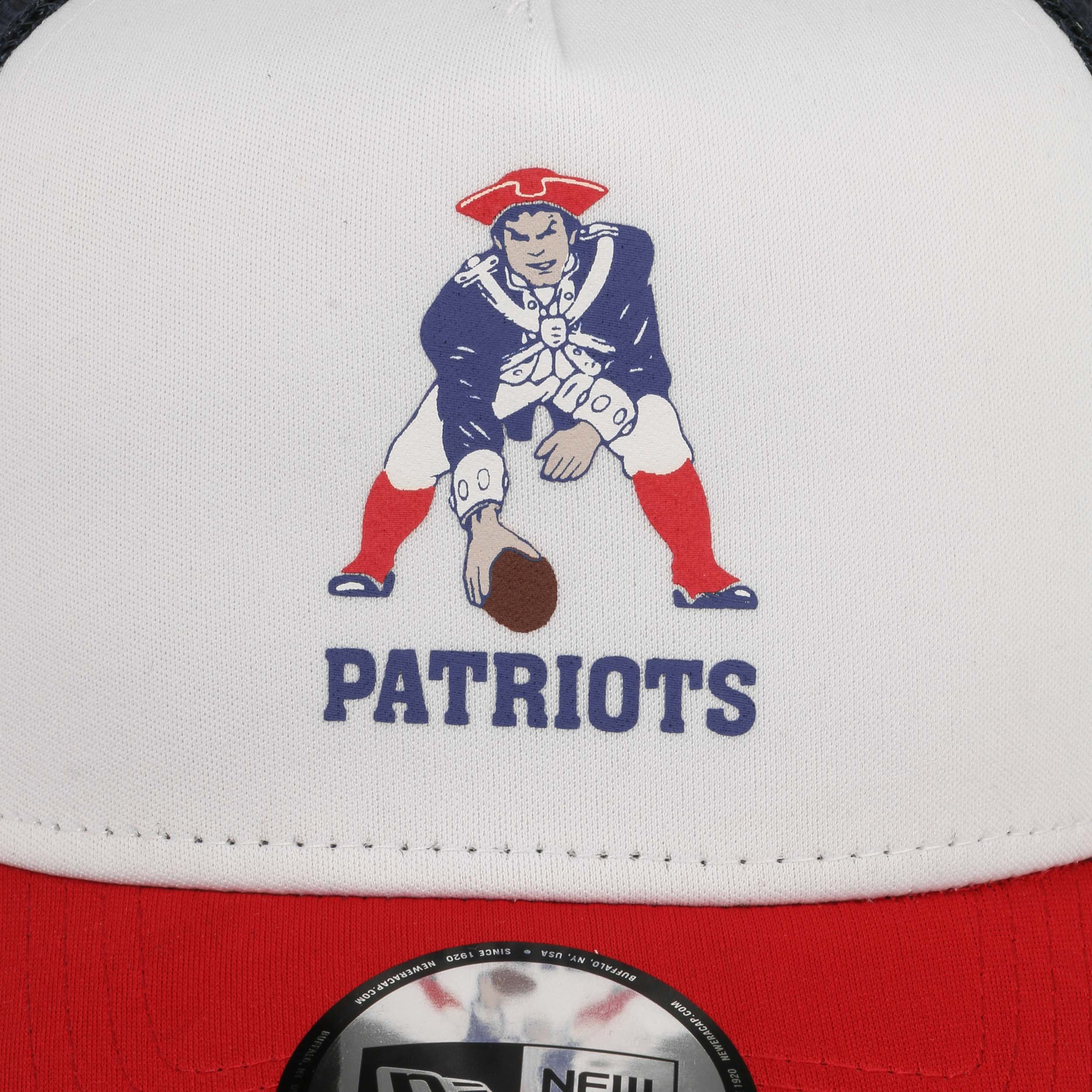 NFL Throwback Trucker Patriots Cap by New Era - 27,95