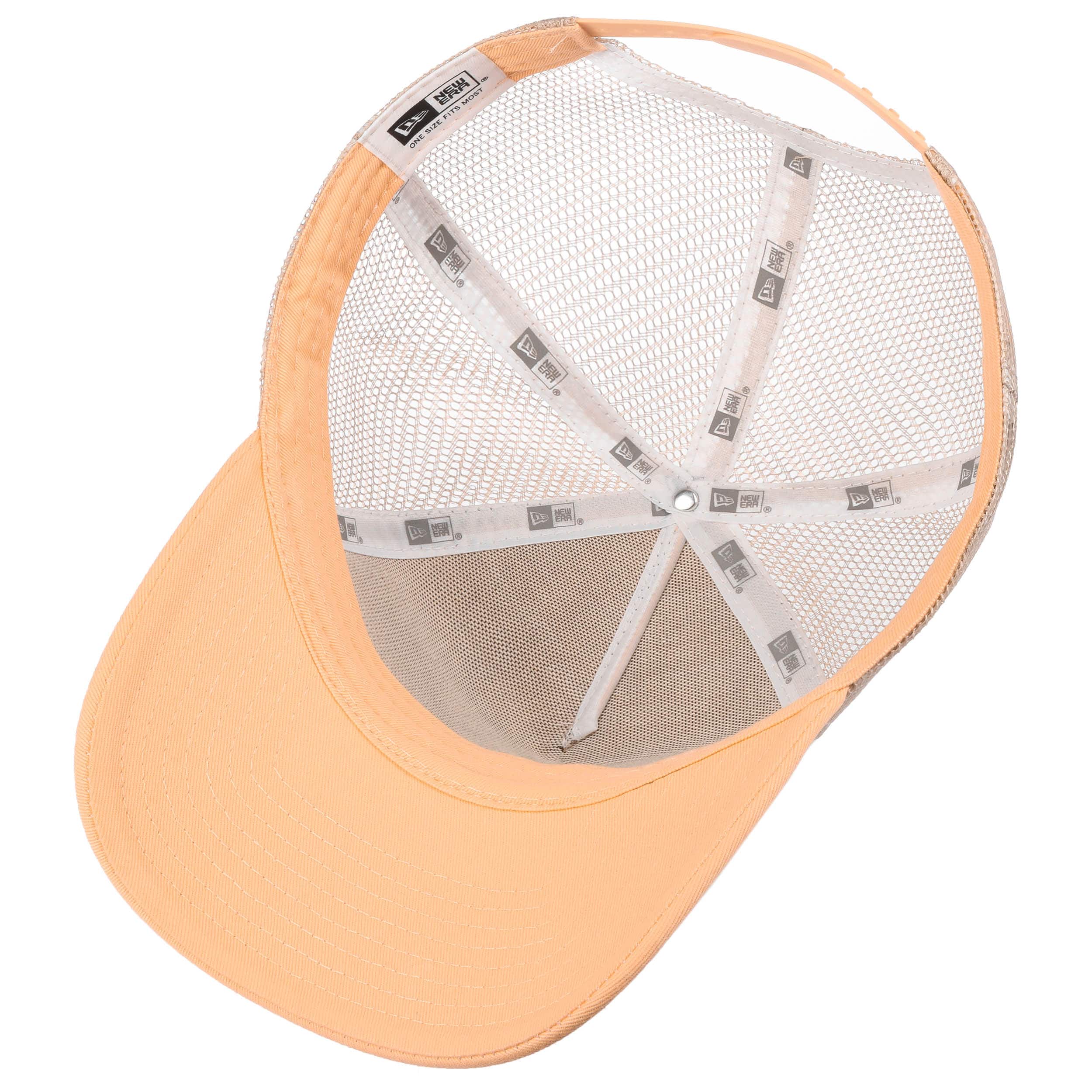Rockbay Beach Trucker Cap by New Era - 15,00