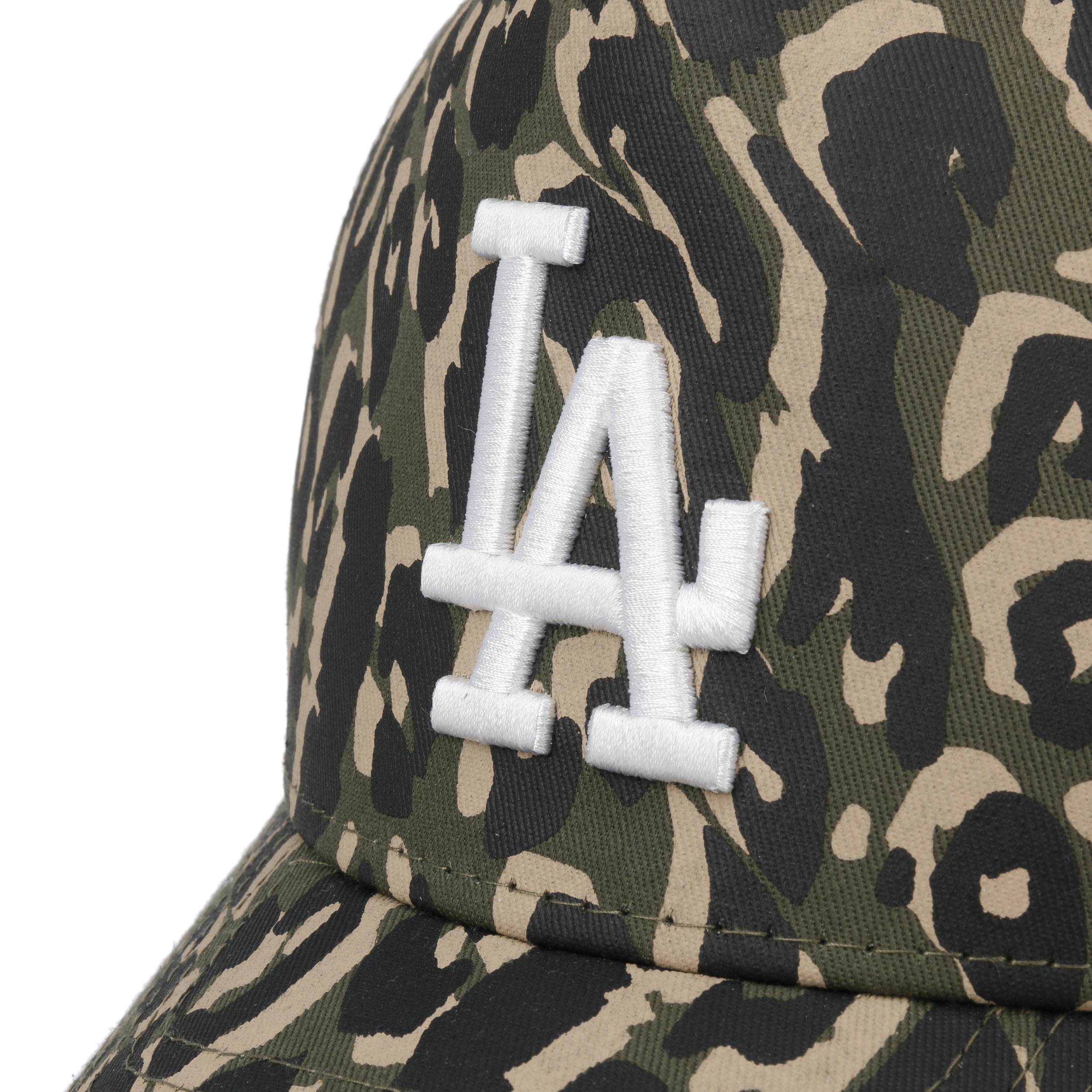 Seasonal Camo LA Trucker Cap by New Era - 34,95