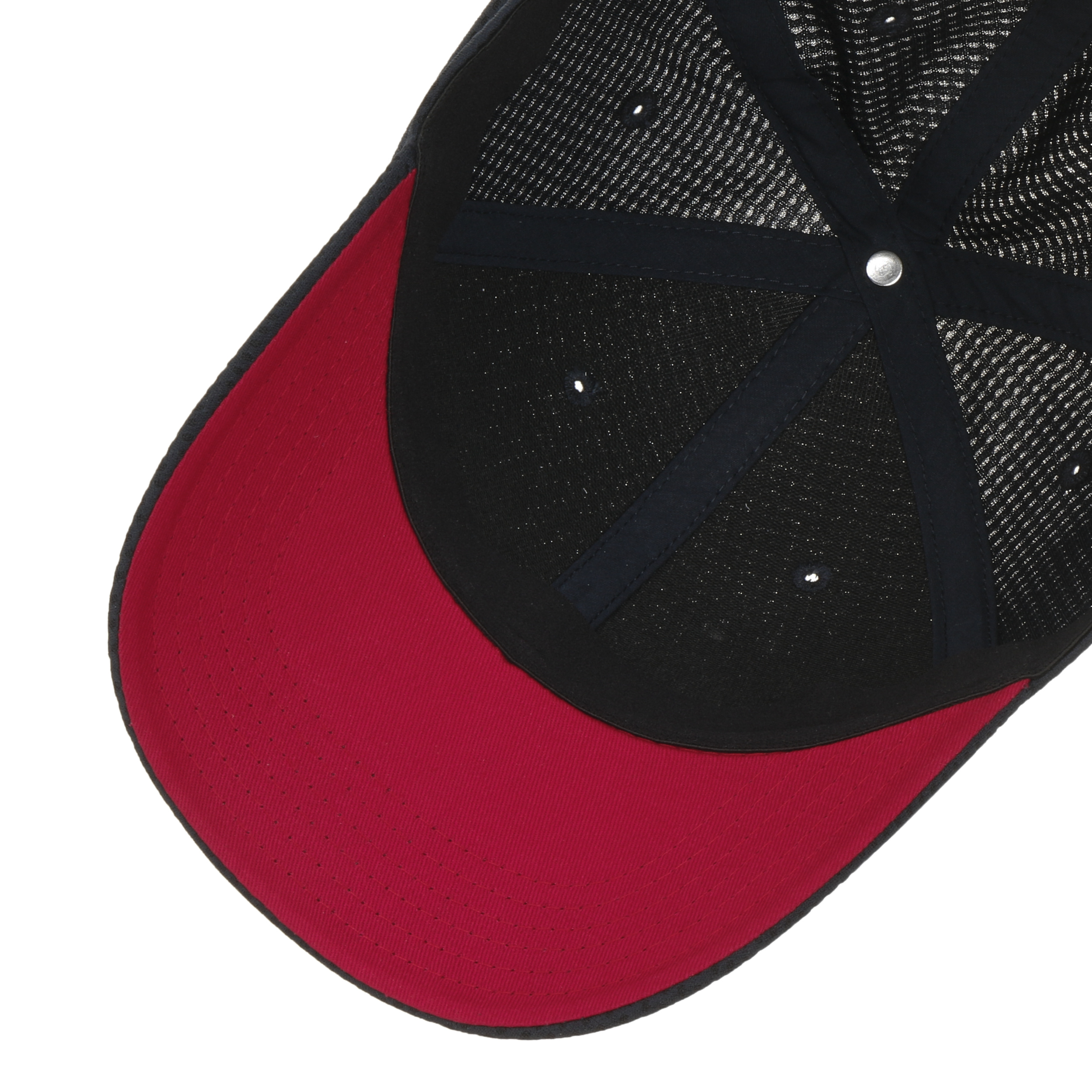 Sports Stretch Cap by bugatti - 35,95
