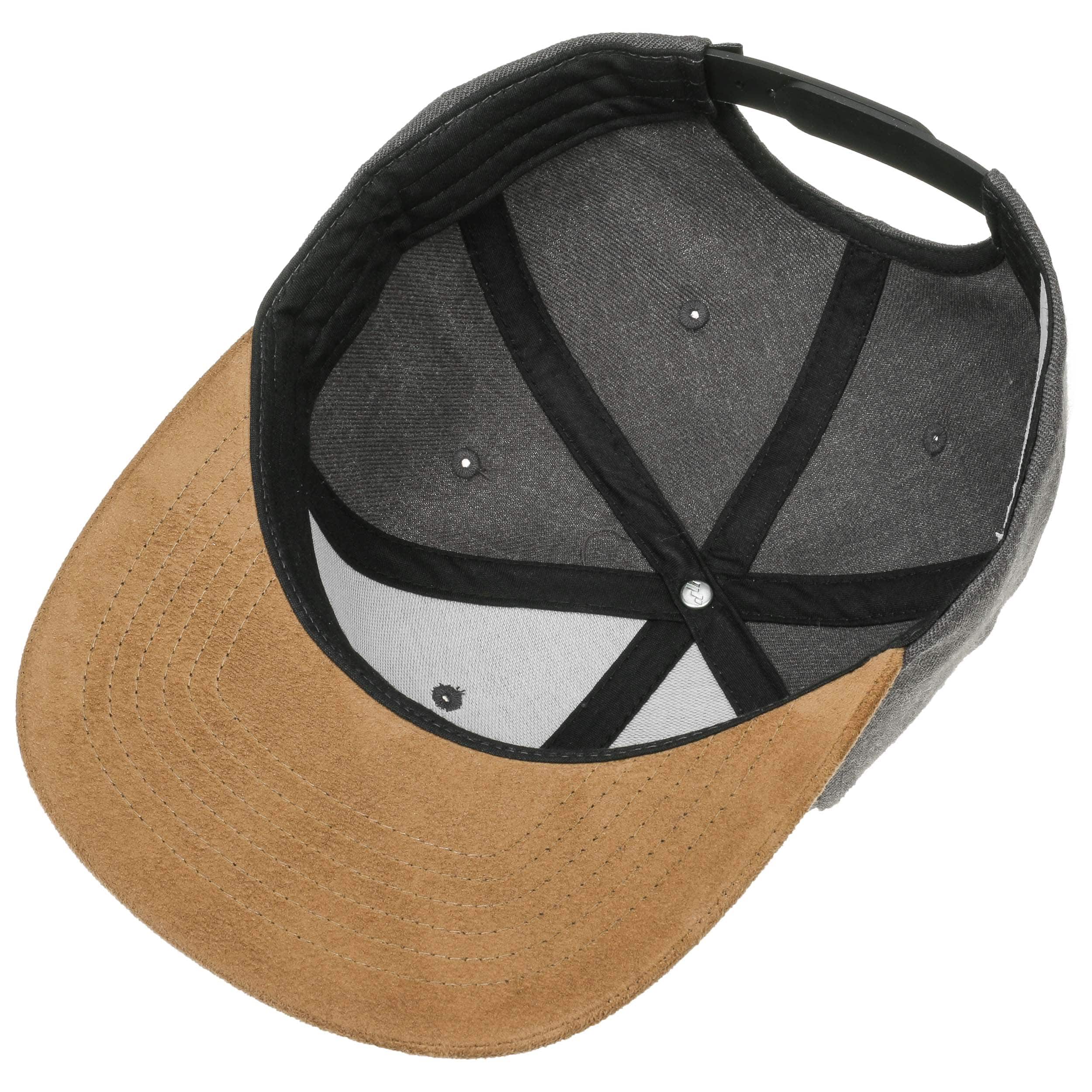 Suede 6 Panel Snapback Cap by Reell - 34,95