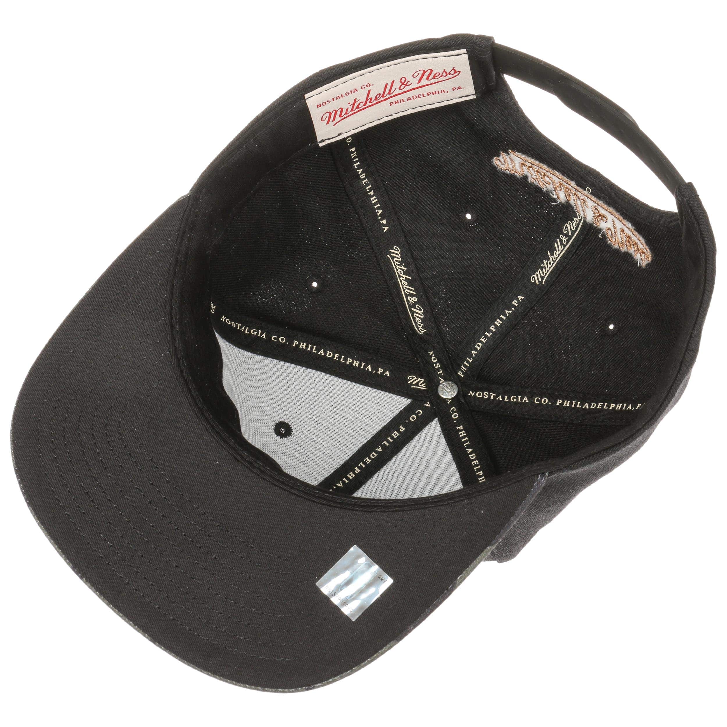 Team DNA 76ers Cap by Mitchell & Ness - 34,95